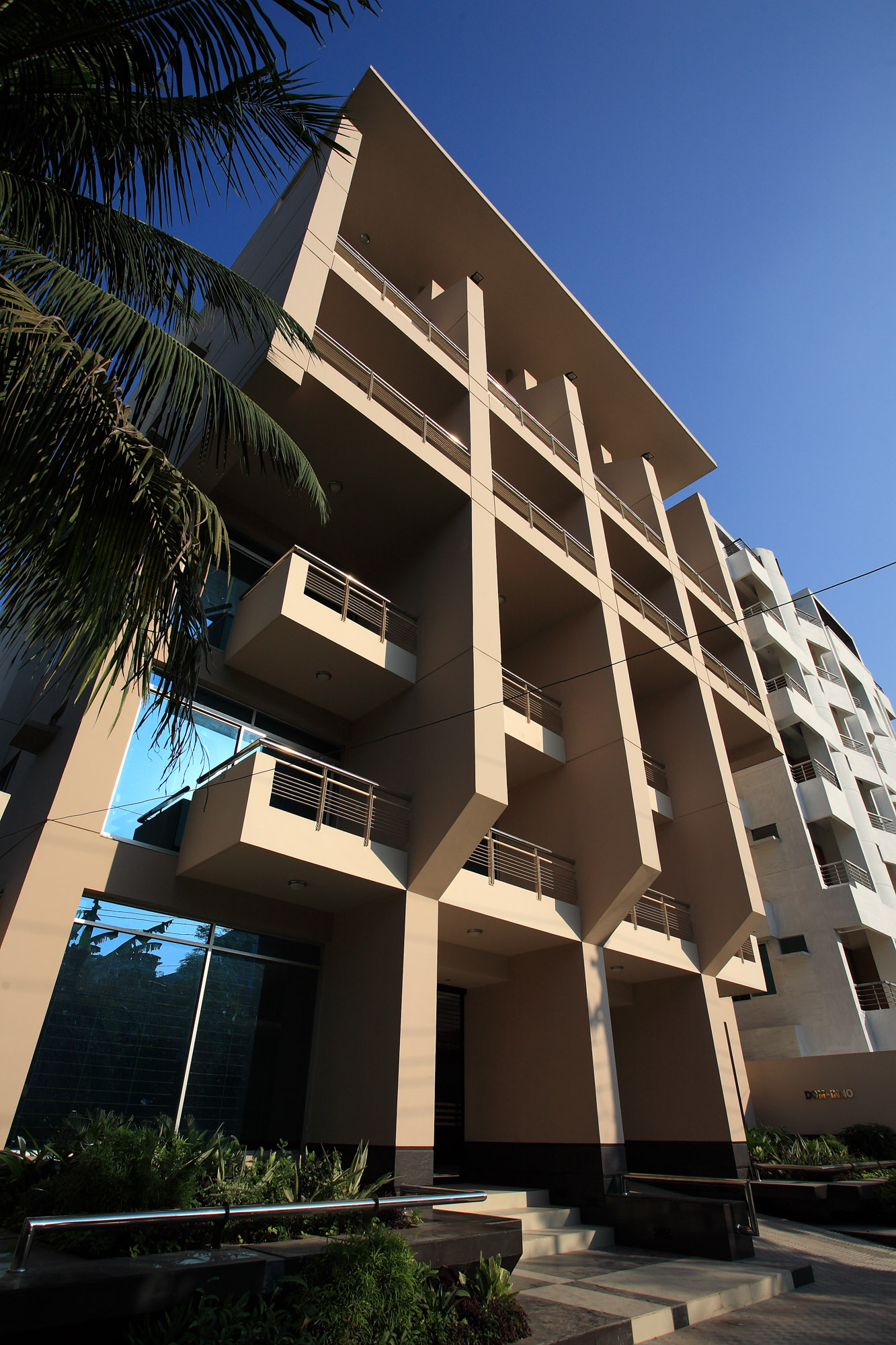 DOM-INNO Monticello - Profile Ltd