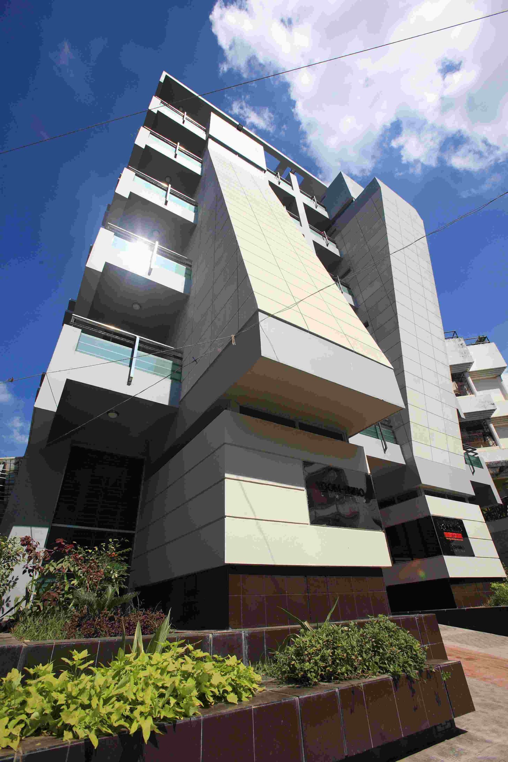 Dom-inno Nistche - Profile Ltd