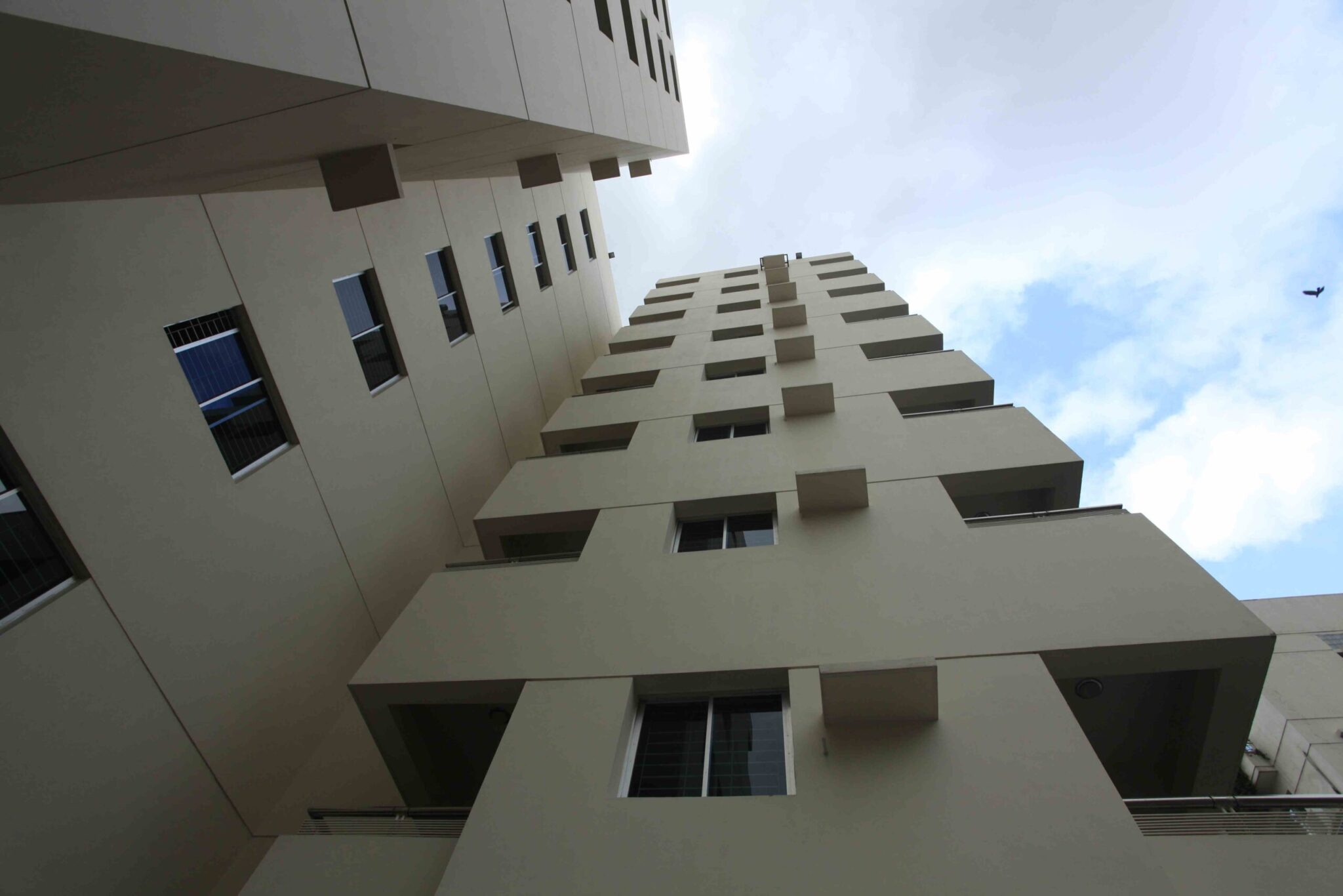 Dom-inno Impresa - Profile Ltd